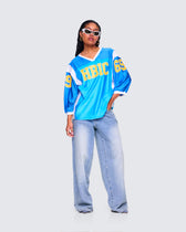 Bea Blue Graphic Sports Jersey Top – FINESSE