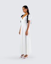 Braelyn White Maxi Dress – FINESSE