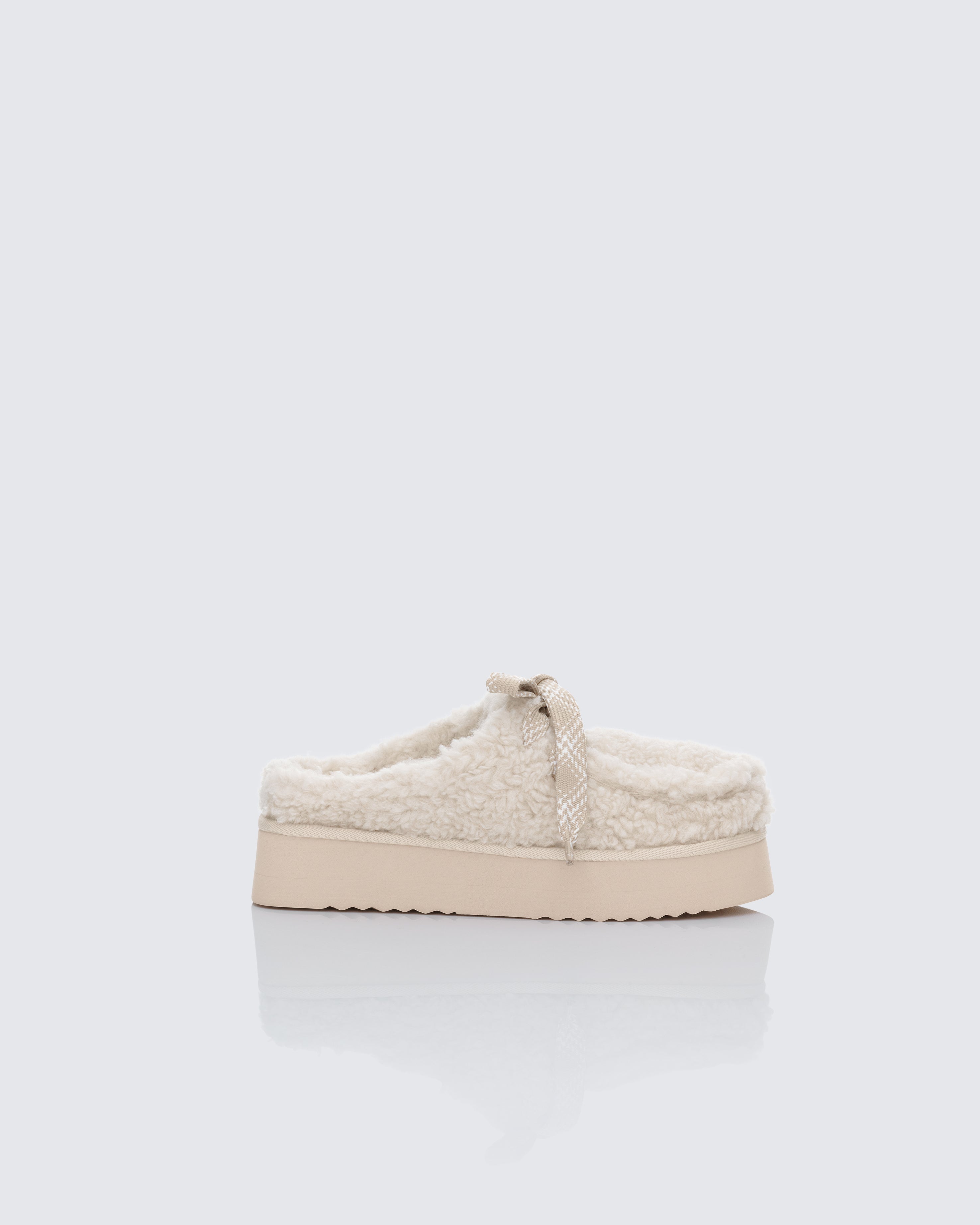 Cream Fuzzy Platform Mules - Chunky Heel Slides – FINESSE