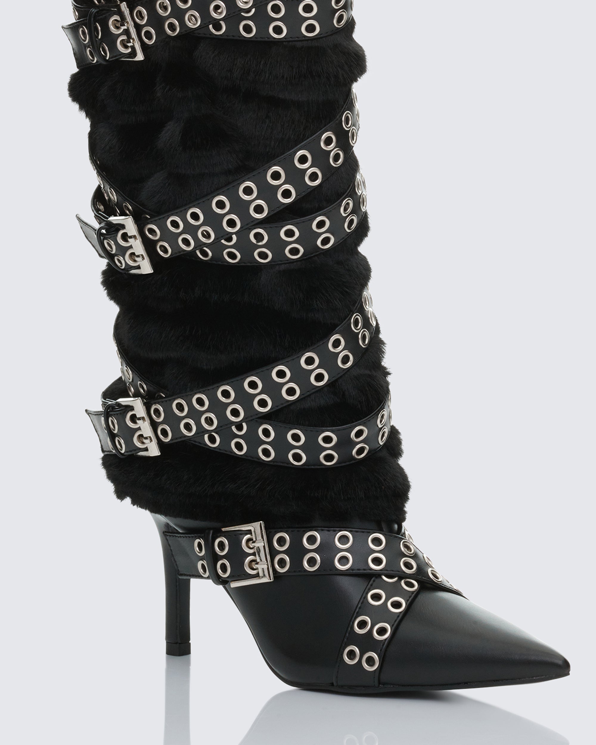 Namira Black Fur Knee High Buckle Strapped Boot – FINESSE